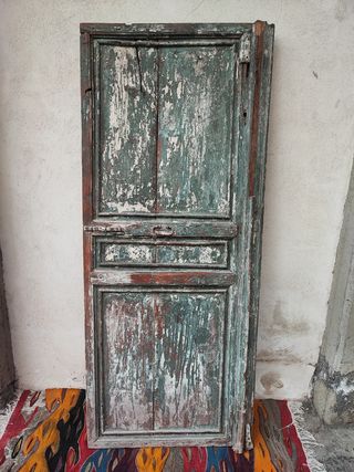 Porta antica della fine 1700 siciliana.