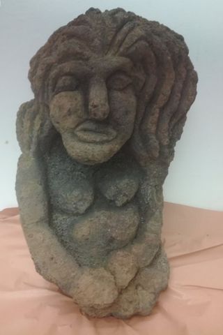 Scultura Naif in pietra lavica dell'Etna