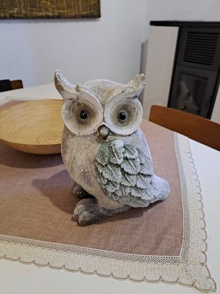 Statua a forma di gufo