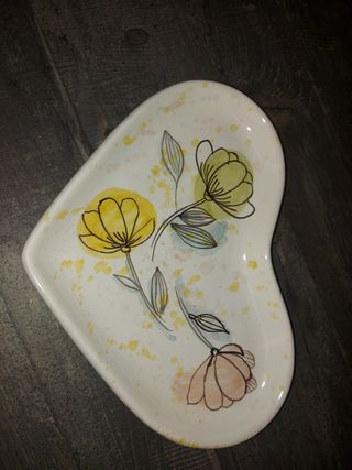 Vassoio in ceramica a cuore