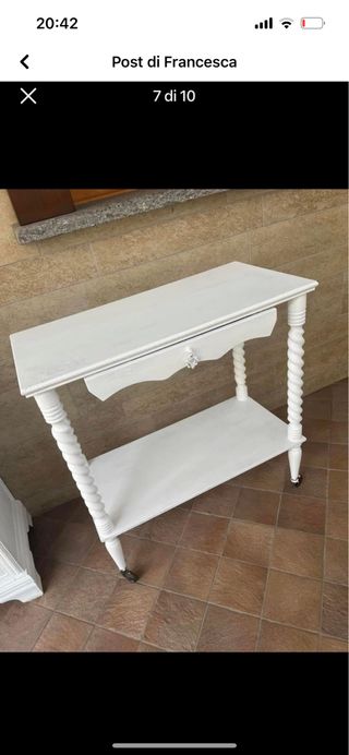 mobili shabby in legno bianchi