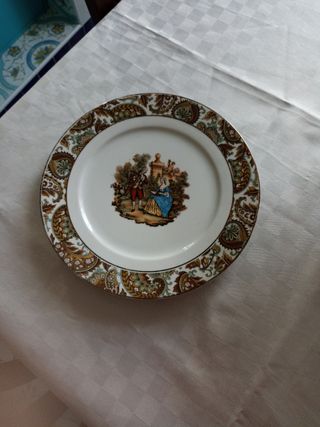 Piatto vintage kronen