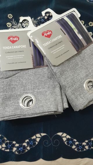 Coppia di tende opache d'arredo