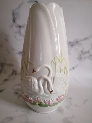 Vaso a forma di bocciolo