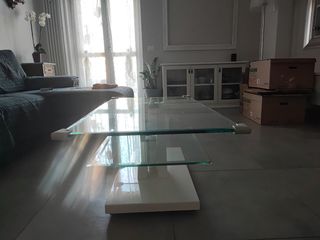 Tavolino con doppio cristallo per sala