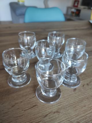 Set bicchierini da liquore, n.6+1