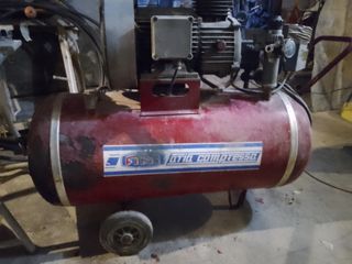 Compressore 100 LT trifase