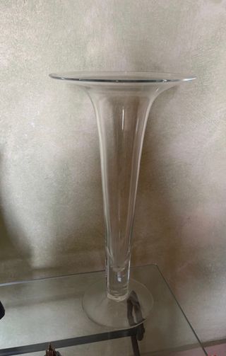 Vaso particolare in vetro