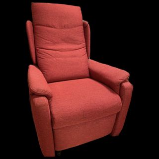 Poltrona a piu’ regolazioni elettrica  rossa