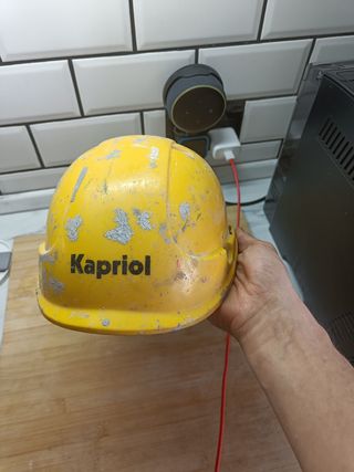 Casto e maschera di protezione