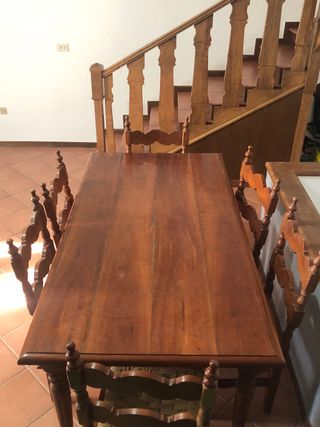 Tavolo in legno apribile