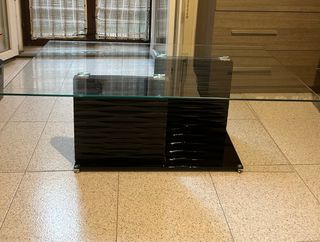 Tavolino nero modello Mondo Convenienza