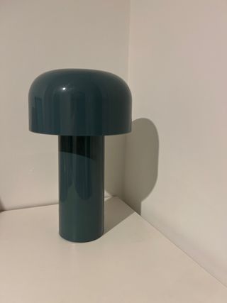 Lampada Bellhop di Flos Blu