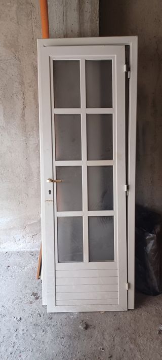 Vendesi porta alluminio e vetro stile inglese