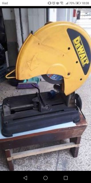 Troncatrice per metallo Dewalt