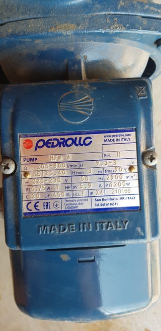 Pompa d'acqua pedrollo mai usato.