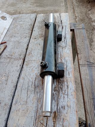 Pistone sterzo idraulico