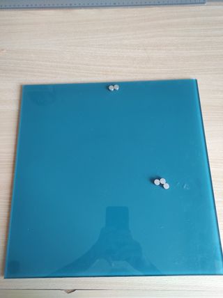 bacheca in vetro colorato a calamita