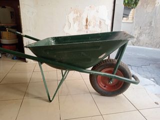 Carriola da giardino