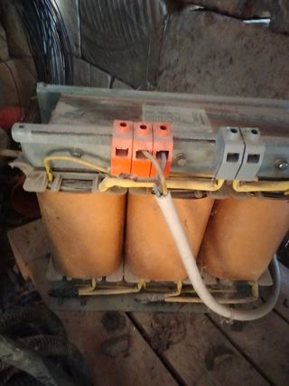 Trasformatore corrente 220/380