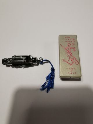 Coltello mini stiletto