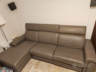 Divano pelle Poltrone Sofa Lomello grigio scuro