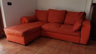 Divano letto con penisola contenitore