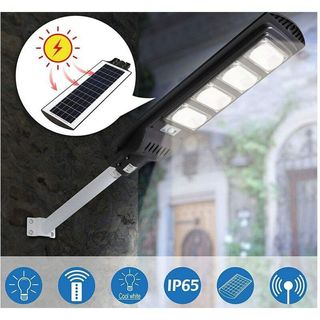 Lampione stradale led ad energia solare