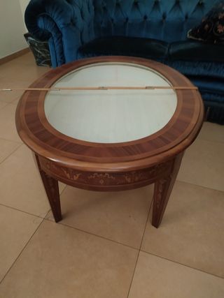 Tavolino da salotto con bacheca