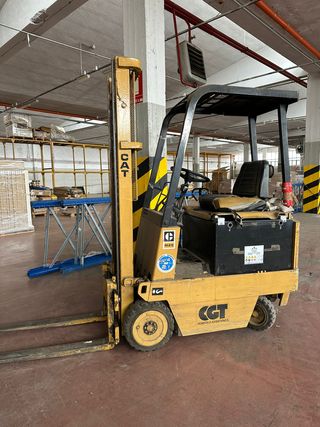 Vendo carrelli elevatori elettrici