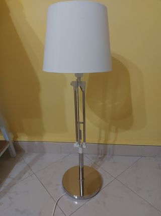 Lampada da tavolo