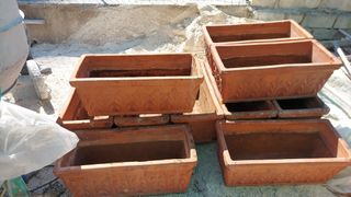 Vasi di terra cotta  10 pezzi vendo tutto in blocc