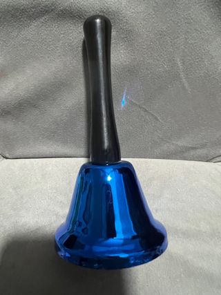 Campanello a mano blu