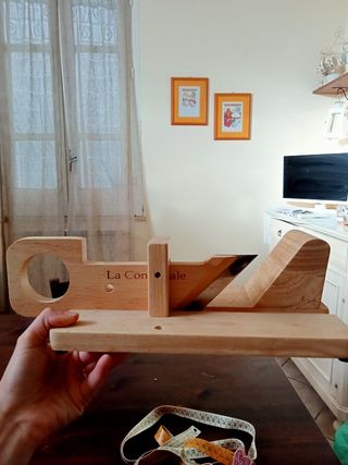 Affettatrice manuale in legno