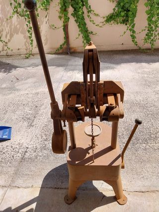 tappatrice sughero agenzia enologica italiana