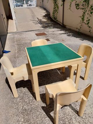 tavolo con sedie desing