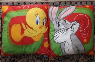 Cuscini Looney Tunes Active!