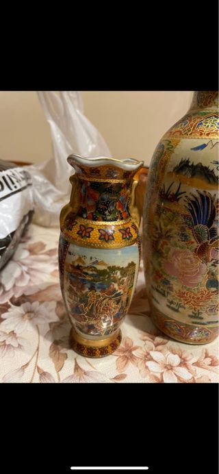 antichi vasi dipinti a mano