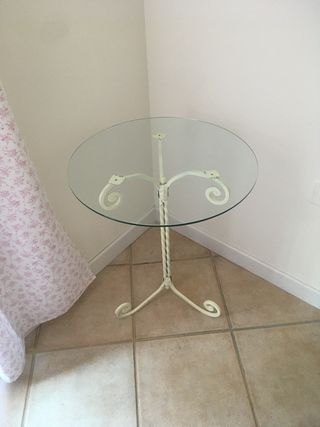 tavolino in ferro battuto