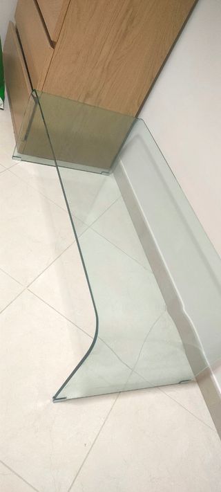 Tavolino in cristallo