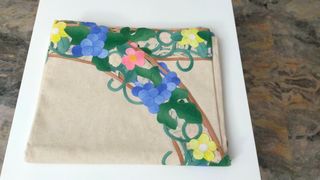 tovaglia in canapone per 12 persone