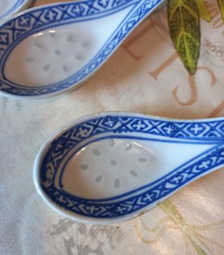 Set 4 cucchiai in porcellana