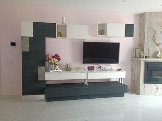 Parete attrezzata  italiana