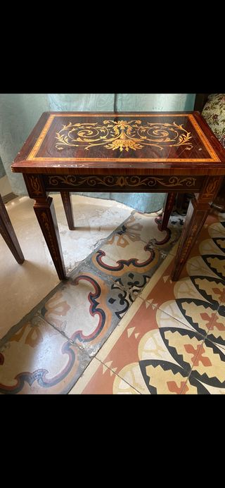 Come pois di tavolini