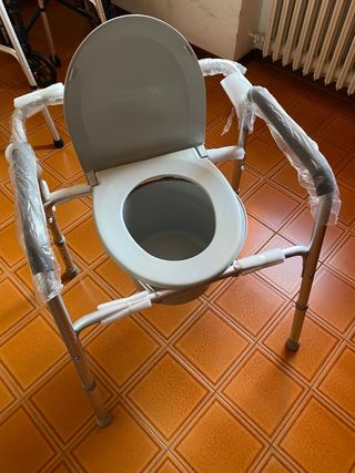 Sedia comoda - WC (non usata)