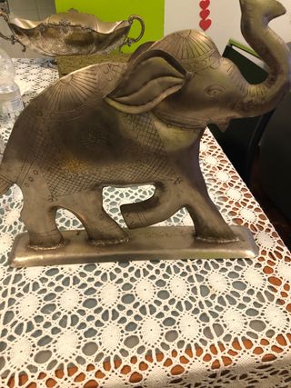 elefanta fatto a mano