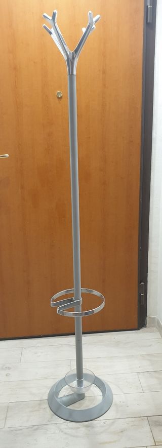 Appendiabiti moderno