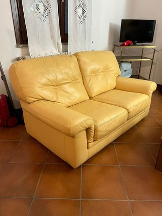Divano in pelle vera