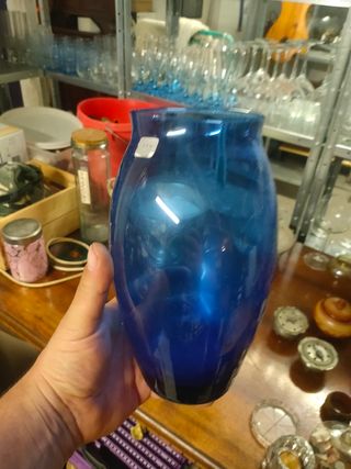 Vaso in vetro blu