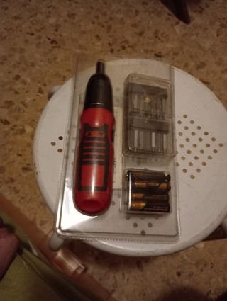 Avvitatore Black and Decker Nuovo